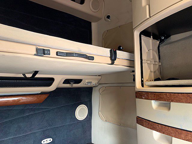 2007 Volvo VT64T880 For Sale | Raised Roof Sleeper | #SA1920