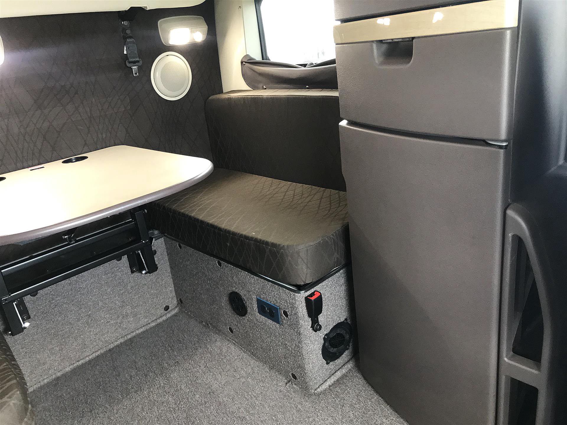 2018 Volvo VNL 730 For Sale | 77" Sleeper | #89263
