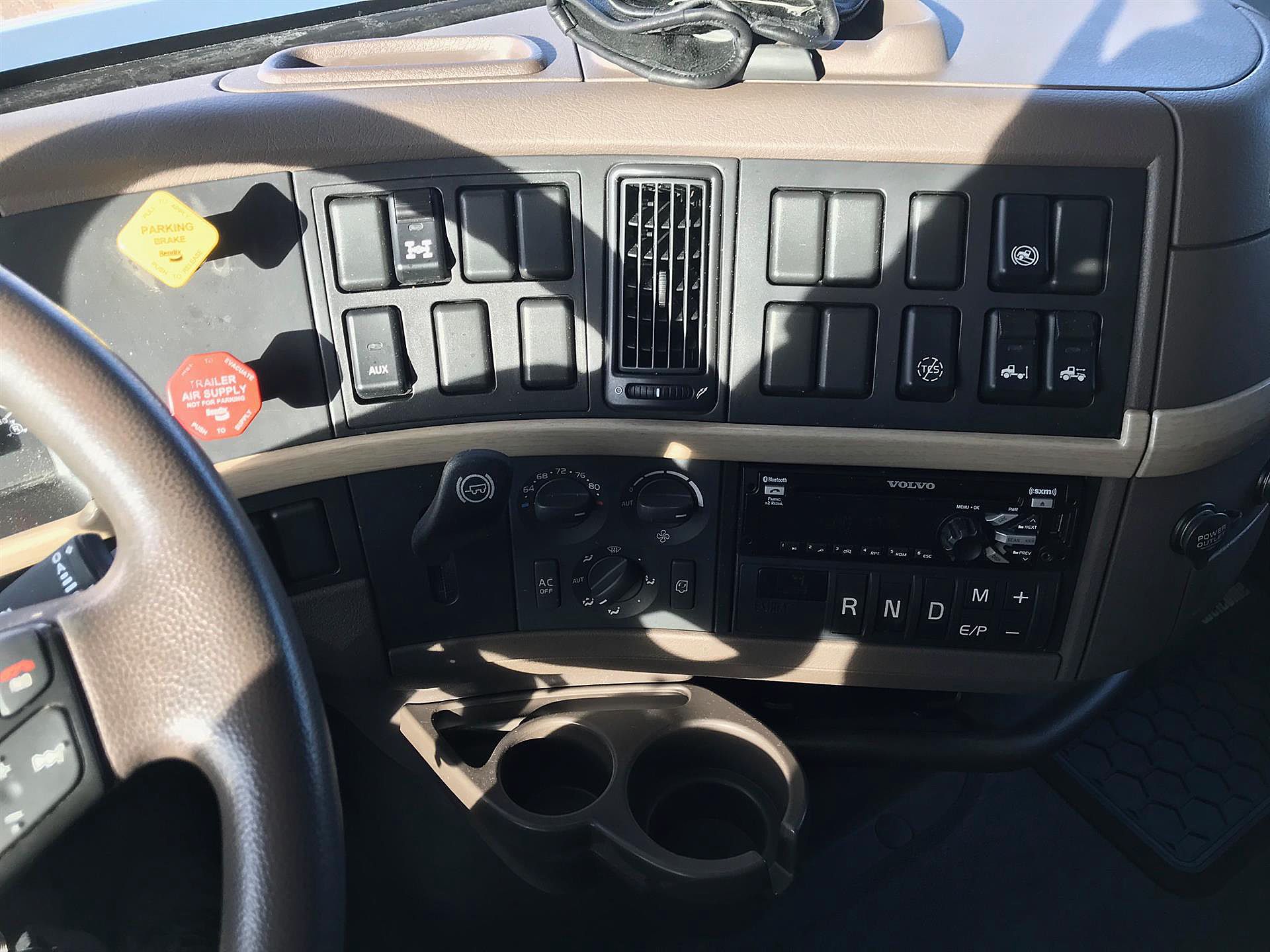 2018 Volvo VNL 730 For Sale | 77" Sleeper | #89262