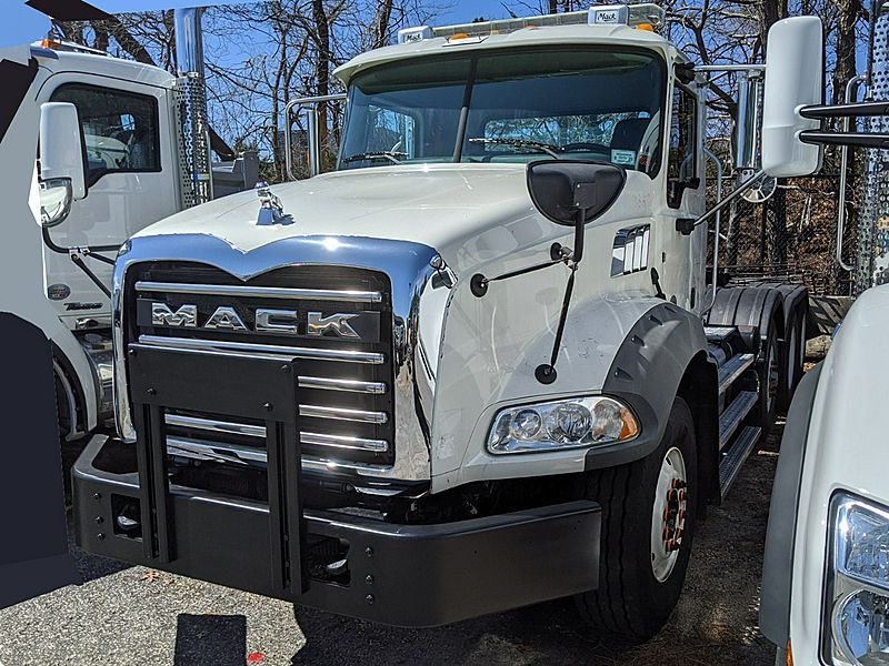 2017 Mack GU813 (For Sale) | Day Cab | #UC-2256