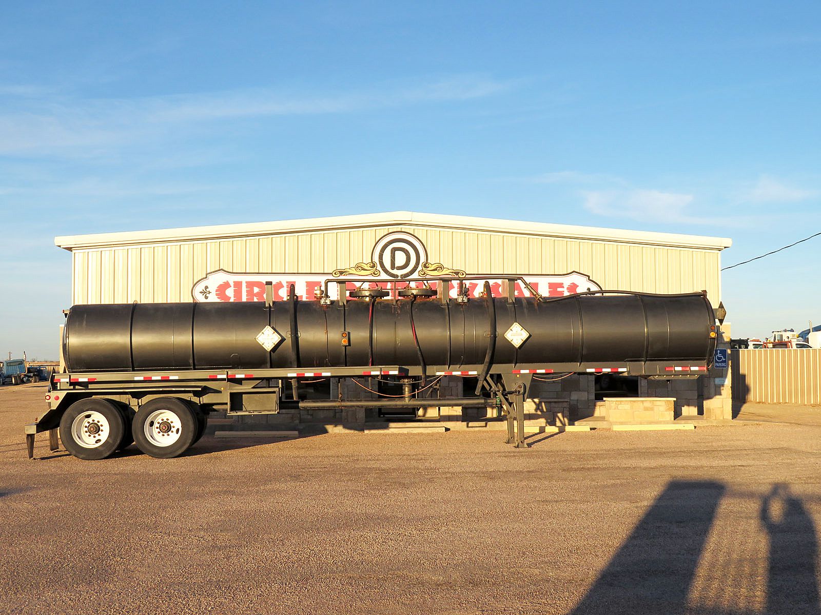 2011 Overland Tank Inc. DOT 412 Acid (For Sale) | Trailer | #5799UC