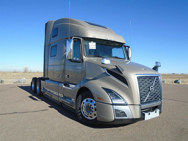 2020 Volvo VNL 860 For Sale | 77" Sleeper | #31560