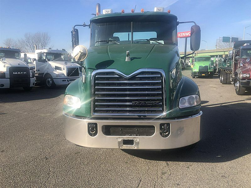 2015 Mack Pinnacle CXU612 (For Sale) | Day Cab | #UJ-3267