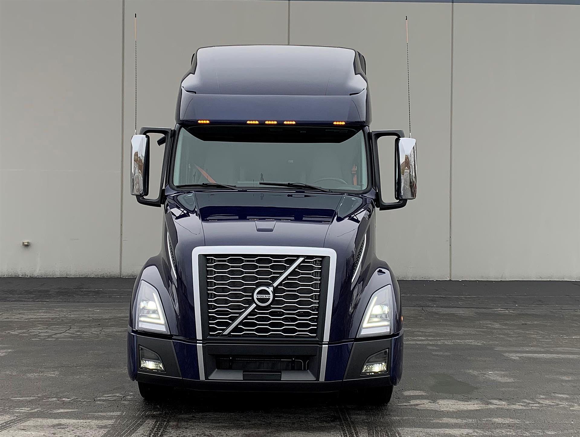 2021 Volvo VNL 760 For Sale | 70" Sleeper | #W7093.9