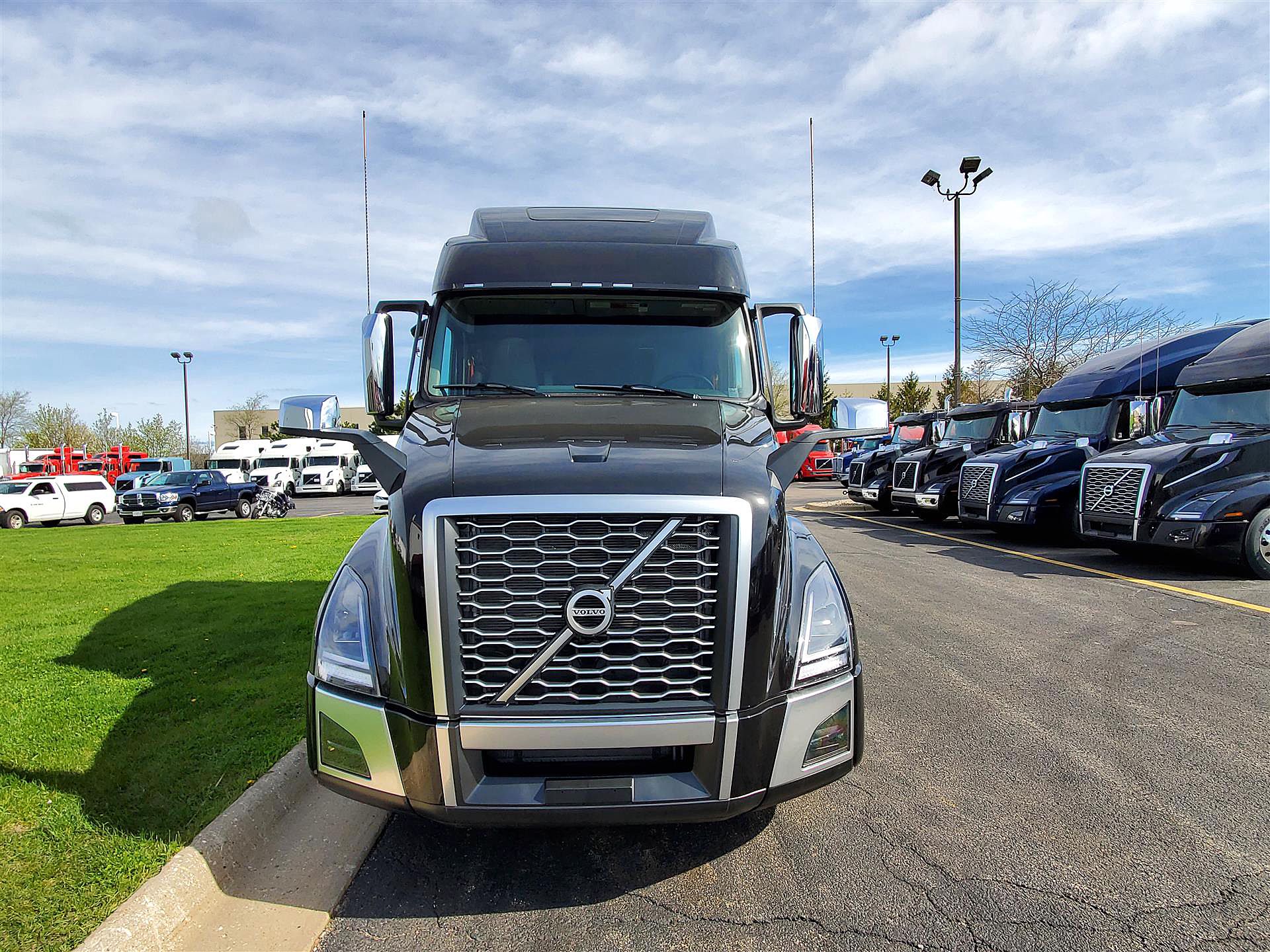 2021 Volvo VNL 860 (For Sale) | 77" Sleeper | #W7097.9