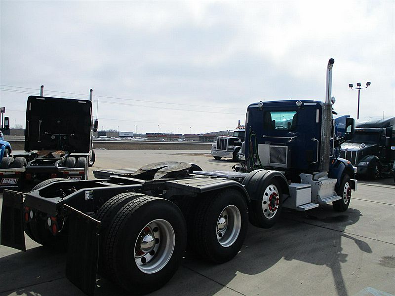 2016 Peterbilt 567 (For Sale) | Day Cab | #40N361812