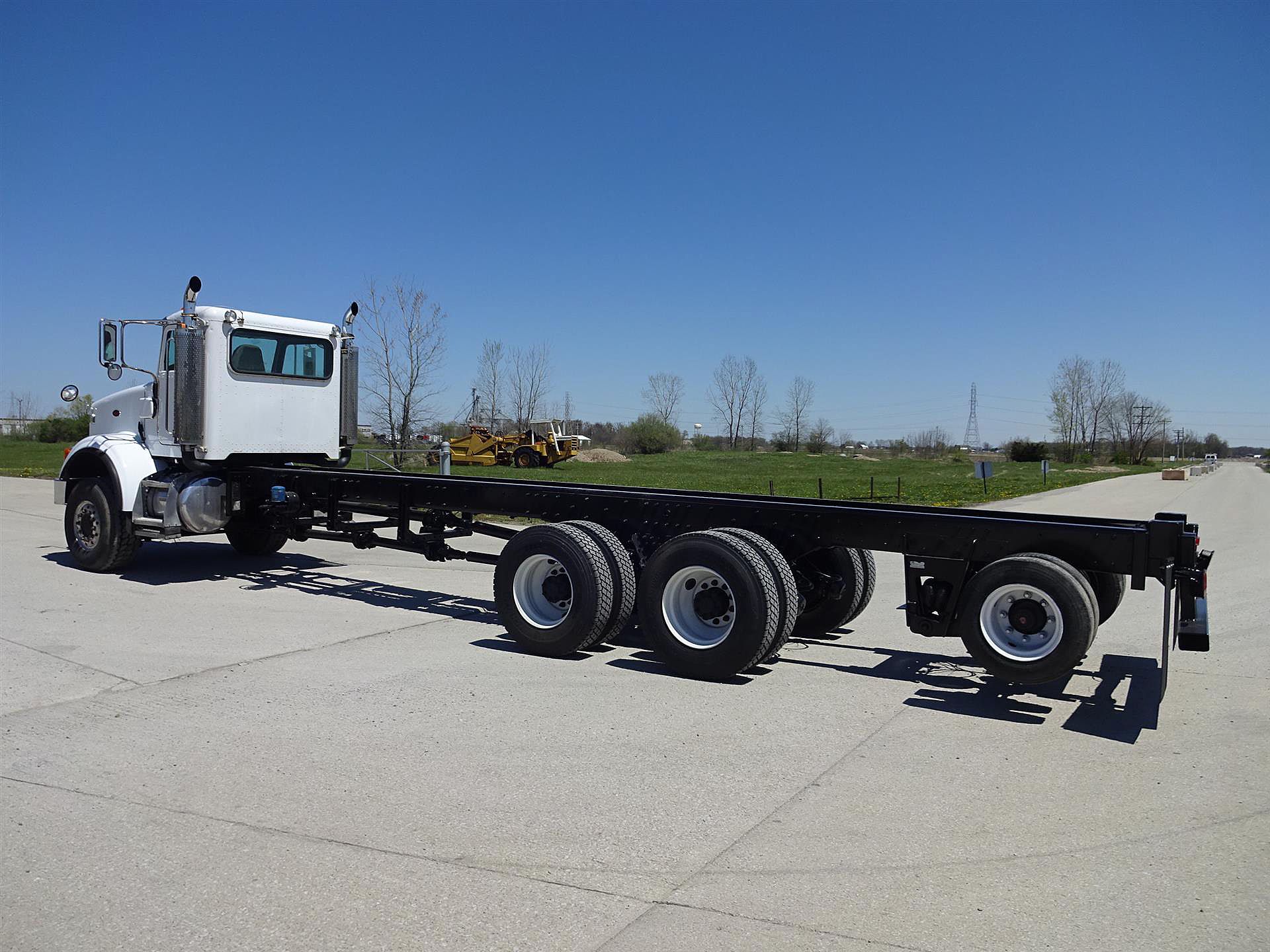 2005 Peterbilt 357 For Sale | Cab & Chassis | #5D858085