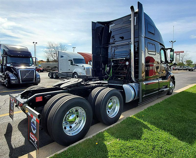 2021 Volvo VNL 860 For Sale | 77" Sleeper | #W7096.9