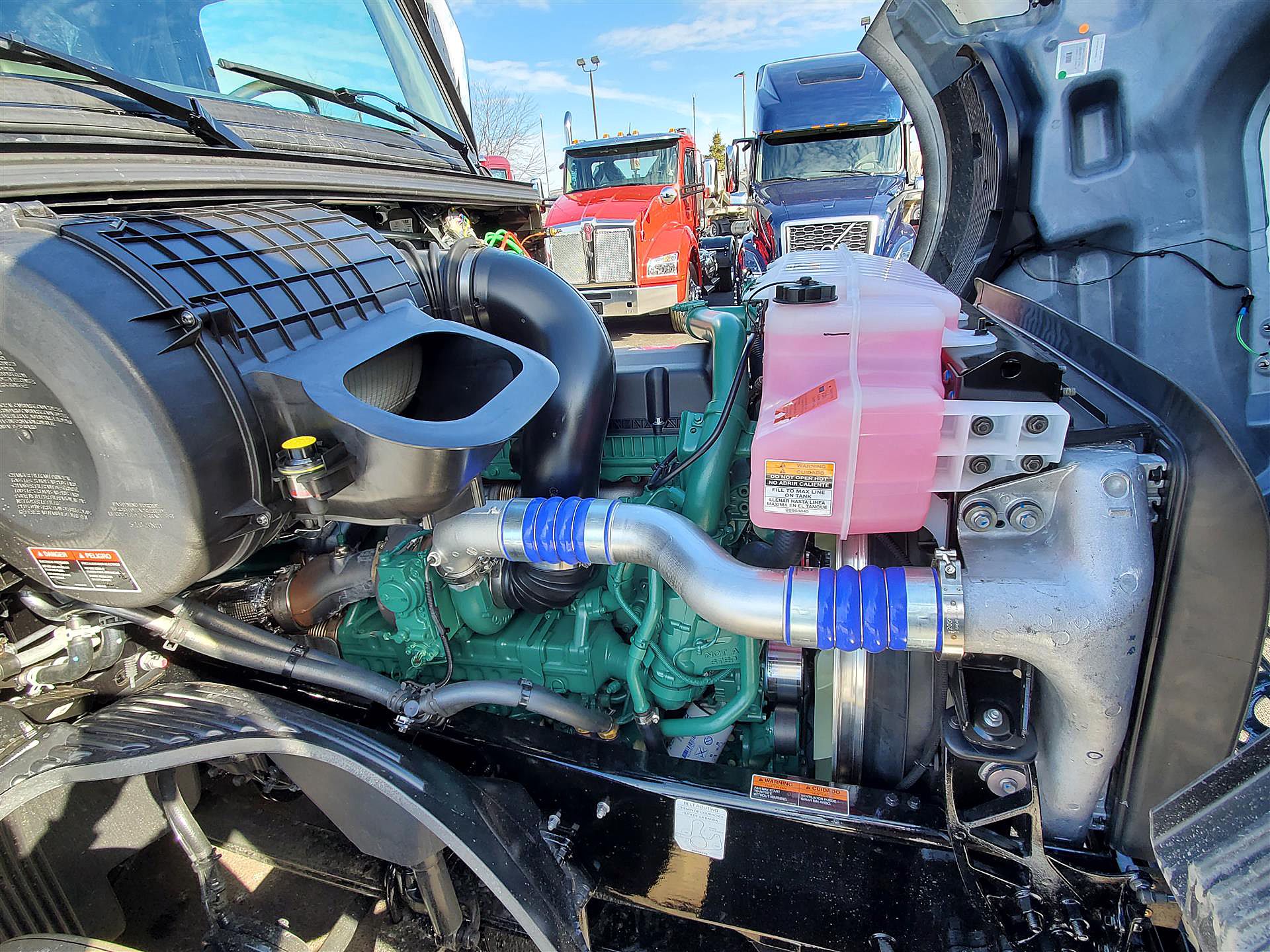 2021 Volvo VNL 860 For Sale | 77" Sleeper | #W7096.9