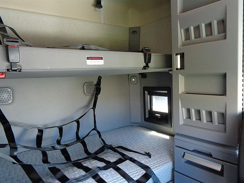 2021 Mack Anthem Sleeper (For Sale) | 70" Sleeper | #M21007