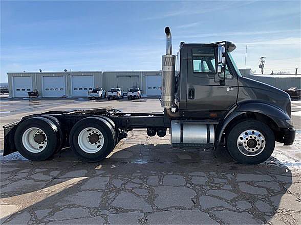 2006 International 8600 (For Sale) | Day Cab | #U6J265431