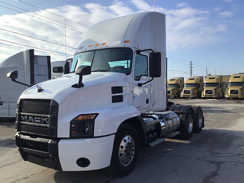 2019 Mack ANTHEM (For Sale) | NON Sleeper | #237751