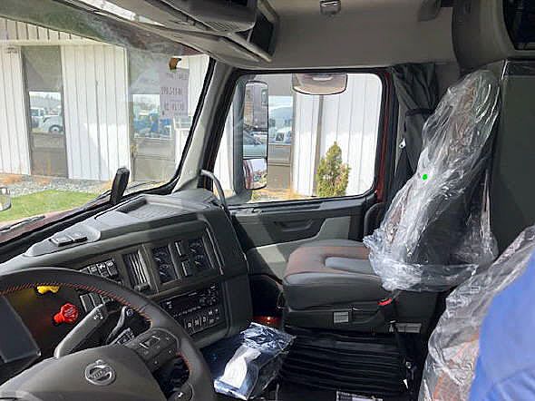 2021 Volvo VNL 860 For Sale | Sleeper Truck | #EV7848