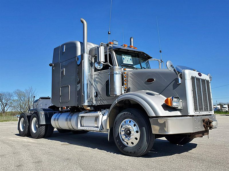 2005 Peterbilt 378 For Sale | 48" Sleeper | #3054145
