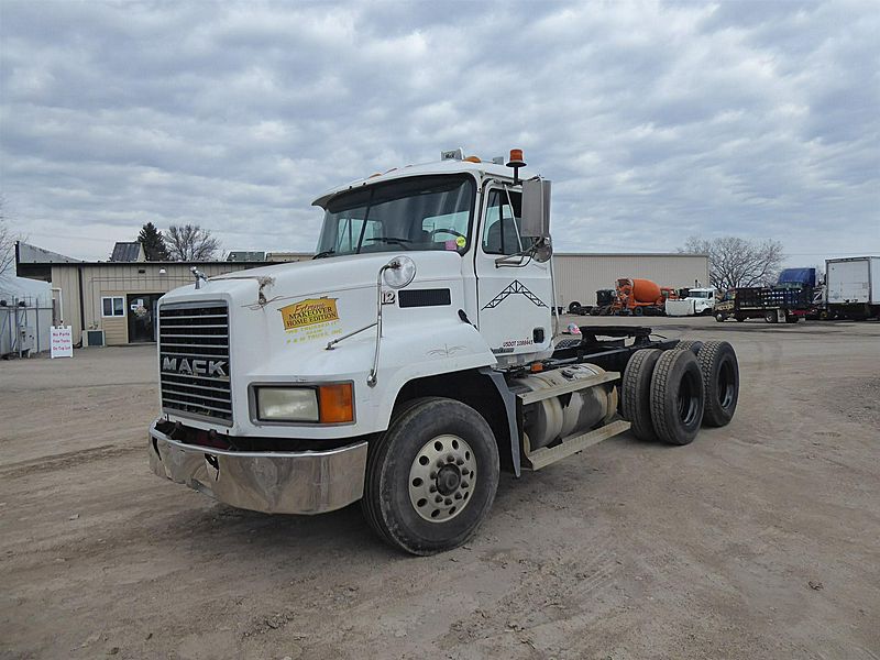 2002 Mack CH613 (For Sale) | Semi Truck | #9190