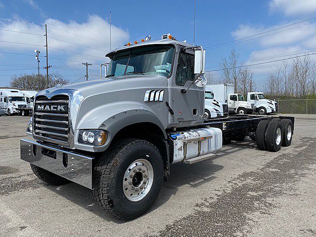 2020 Mack Granite GR64F (For Sale) | Cab & Chassis | #M018802