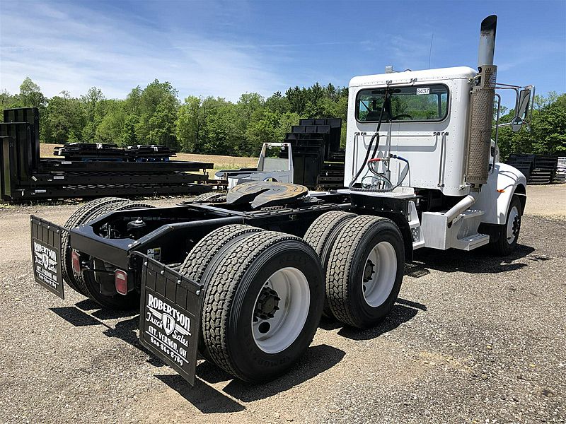 2009 Peterbilt 340 For Sale | Day Cab | #8437