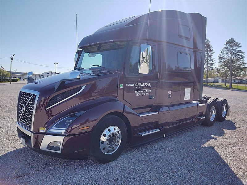 2020 Volvo VNL 860 For Sale | 77" Sleeper | #M06727