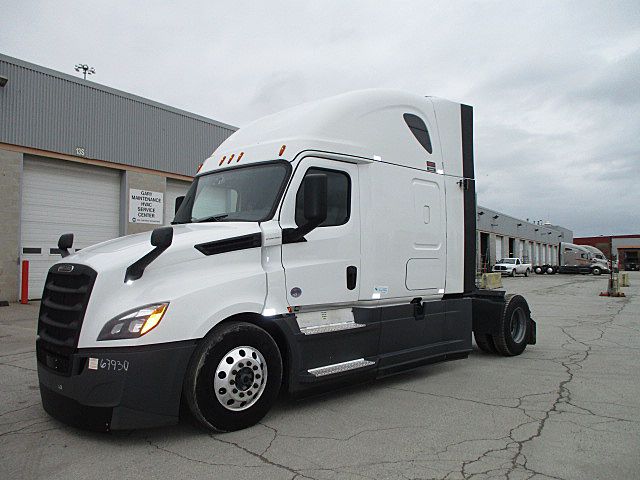 2019 Freightliner P4 CASCADIA DT12 (For Sale) | 72" Sleeper | #67930