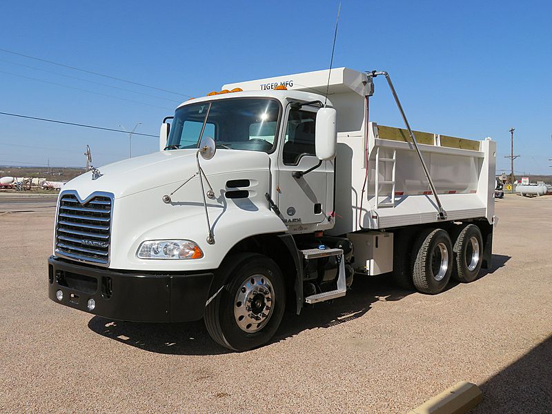 2015 Mack CXU613 (For Sale) | Day Cab | #5976