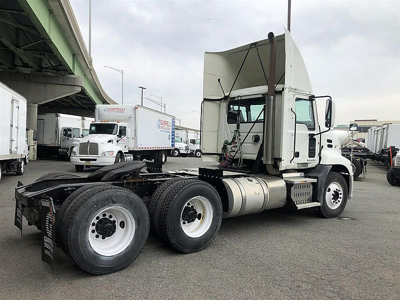 2015 Mack CXU613 (For Sale) | Day Cab | #UJ-3338