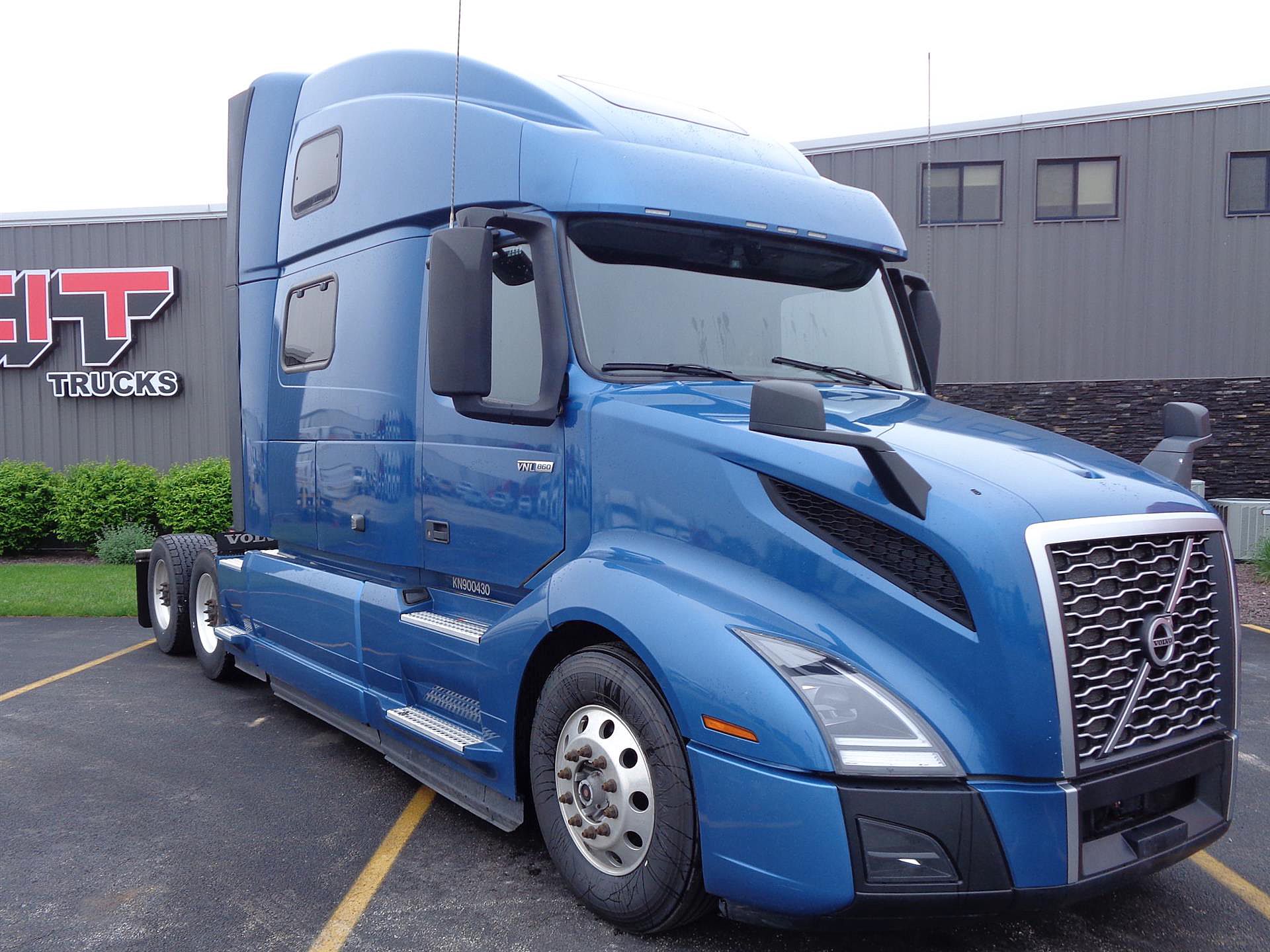 2019 Volvo VNL 860 For Sale | 77" Sleeper | #UT100741