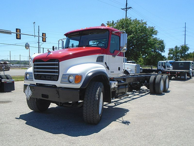 2007 Mack Granite CV713 (For Sale) | Cab & Chassis | #TCC-57632