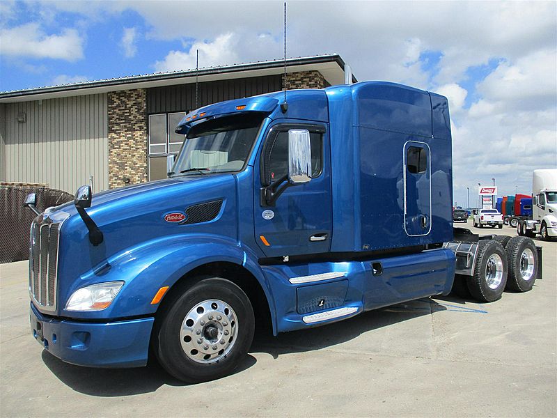2016 Peterbilt 579 (For Sale) | 80" Sleeper | #40N293625