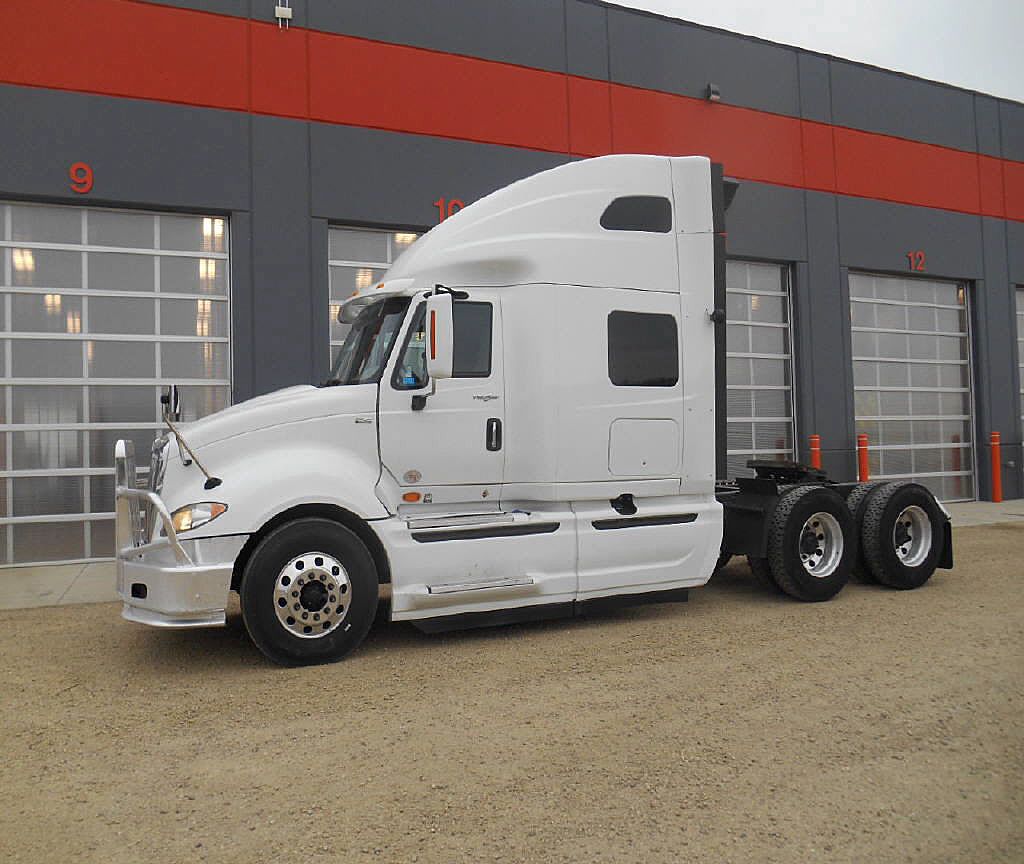 2016 International Prostar (For Sale) | 73" Sleeper | #221073