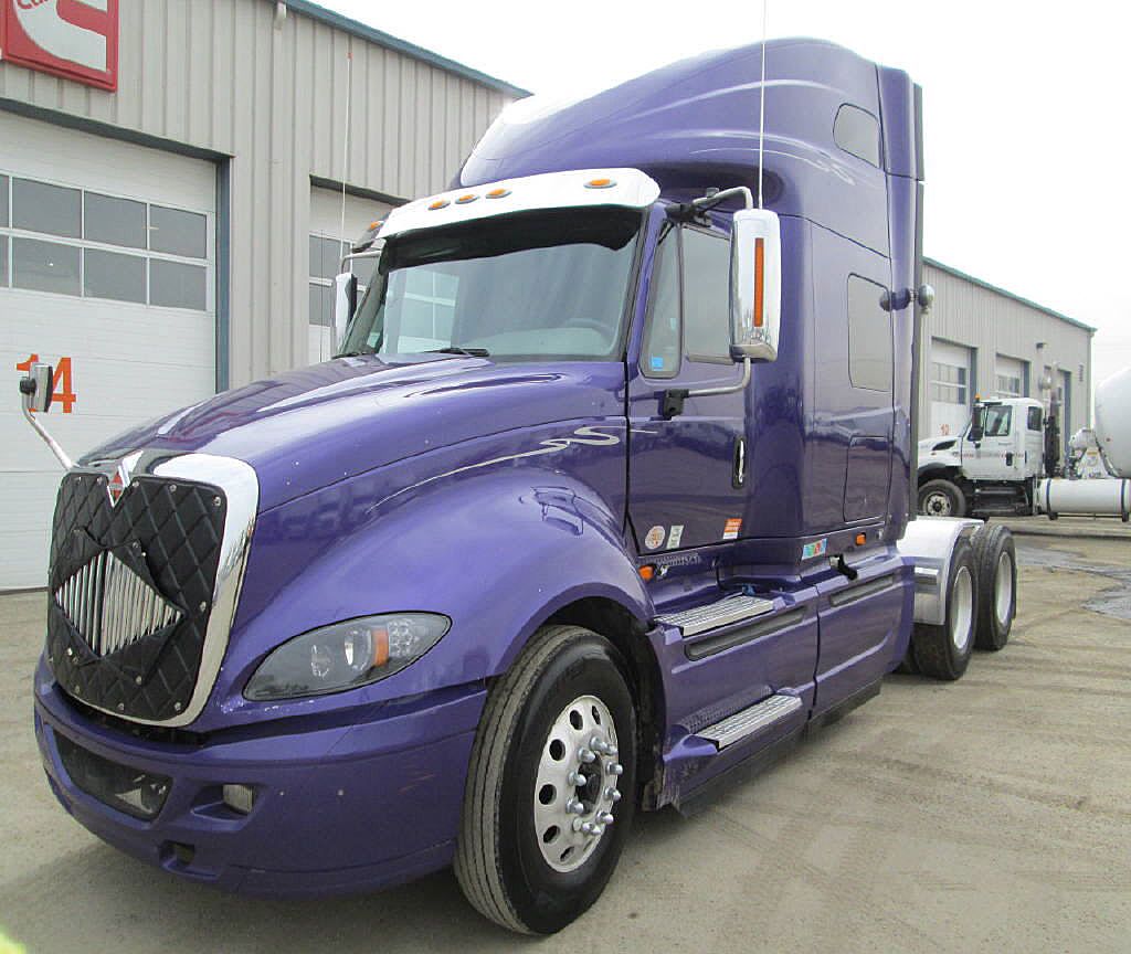 2016 International Prostar (For Sale) | 73" Sky Rise/Double Bunk | #159622