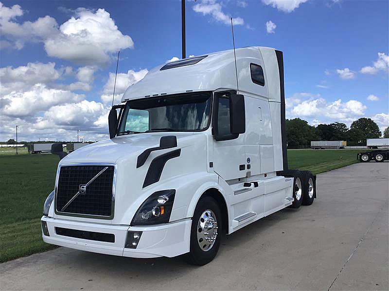 2018 Volvo VNL 670 For Sale | 61" Sleeper | #239957