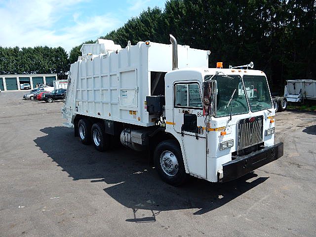 2005 Peterbilt 320 For Sale | Refuse Truck | #8692
