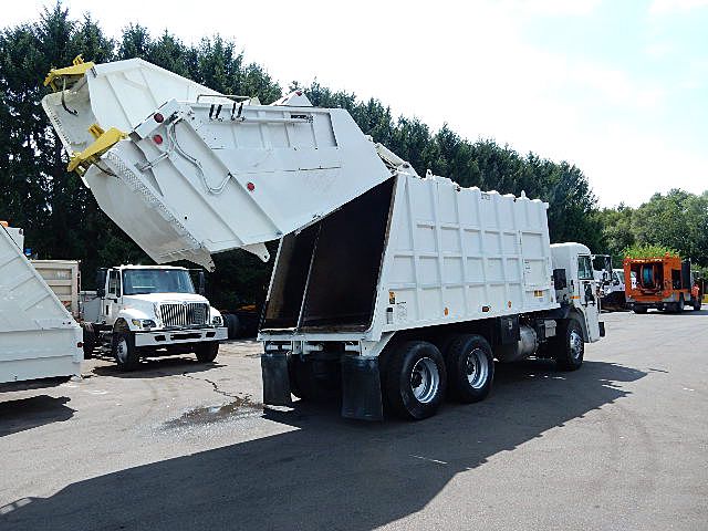 2005 Peterbilt 320 For Sale | Refuse Truck | #8692