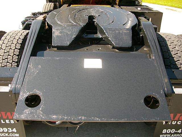 2016 Capacity TJ9000 (For Sale) | Yard Spotter | #240124