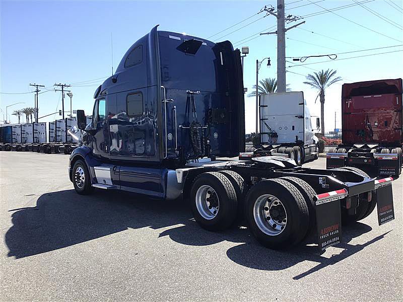 2016 Peterbilt 587 (For Sale) | 75" Sleeper | #240107