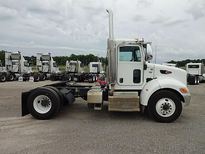 2015 Peterbilt 337 For Sale | Semi Truck | #FM264117