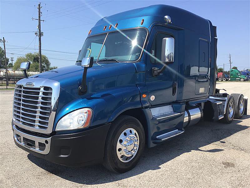 2017 Freightliner CASCADIA EVOLUTION (For Sale) | 72" Sleeper | #240368