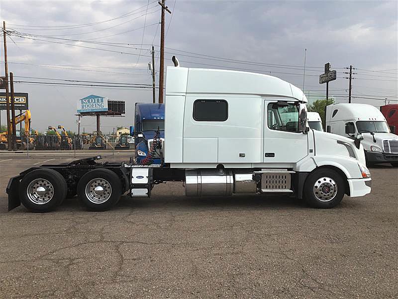 2016 Volvo VNL 730 For Sale | 61" Sleeper | #240500