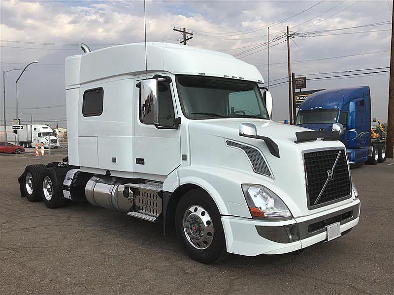 2016 Volvo VNL 730 For Sale | 61" Sleeper | #240500