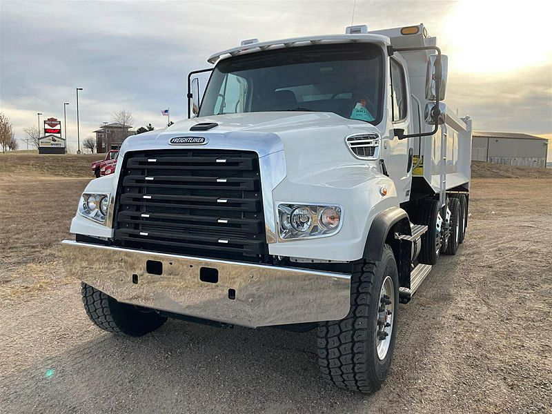 2021 Freightliner 114SD For Sale | Day Cab | #665447