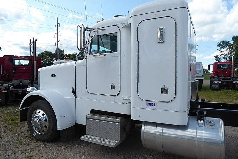 1997 Peterbilt 378 For Sale | 36" Sleeper | #9324