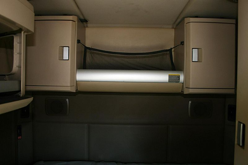 2017 Kenworth Custom T680 (For Sale) | 76" Sleeper | #11182