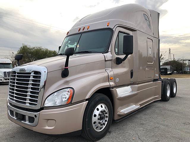 2016 Freightliner CASCADIA EVOLUTION For Sale | 72" Sleeper | #241498