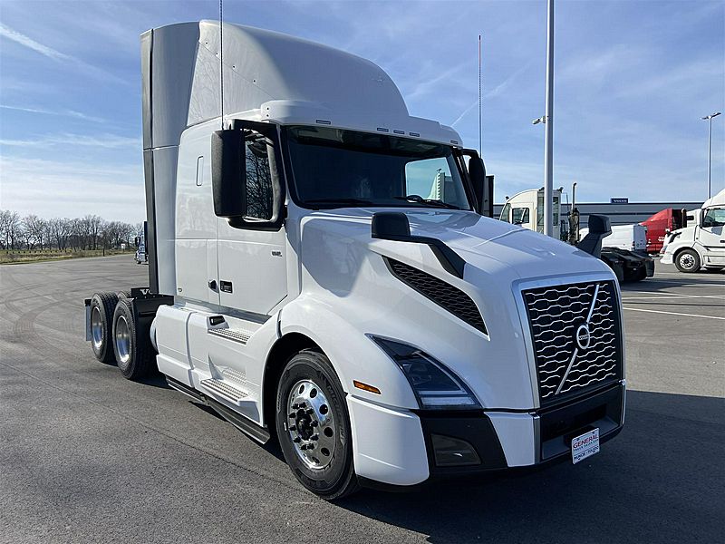 2021 Volvo VNL 400 For Sale | 42" Sleeper | #VP21066