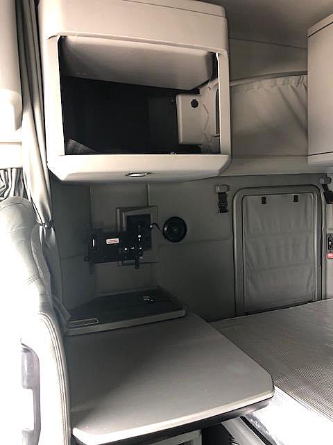 2017 Kenworth Custom T680 (For Sale) | 76" Sleeper | #11362