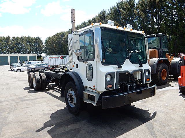 2008 Mack MRU613 (For Sale) | Cab & Chassis | #8734