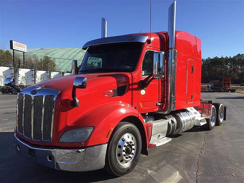 2017 Peterbilt 579 (For Sale) | 72" Sleeper | #242361