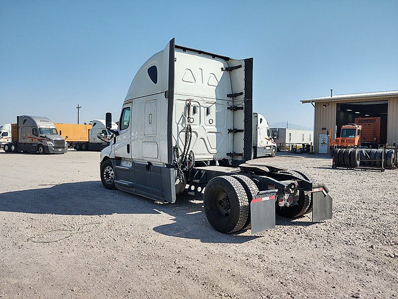 2019 Freightliner P4 CASCADIA DT12 For Sale | 72" Sleeper | #67912