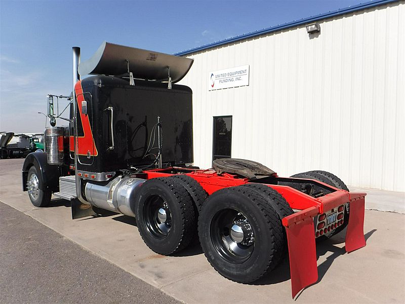 1985 Peterbilt 359 For Sale | 36" Sleeper | #4441