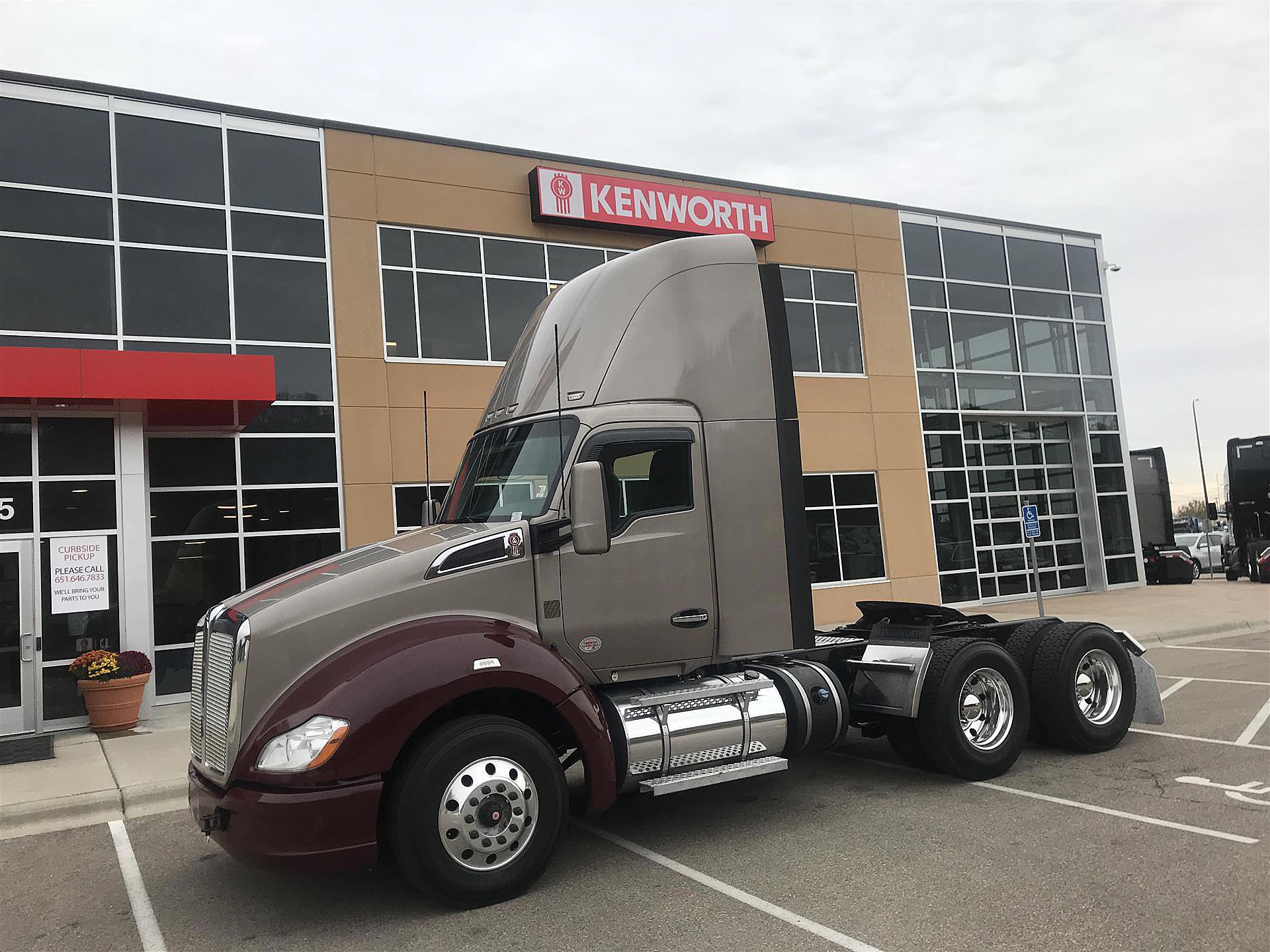 2017 Kenworth T680 For Sale | Day Cab | #4318